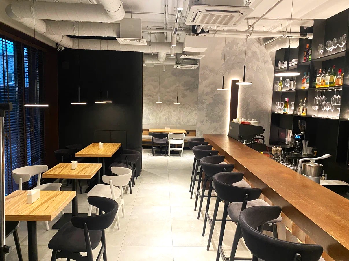 Ai`dentiti в апарт-комплексе VALO — ресторан под ключ — ТМ Проект